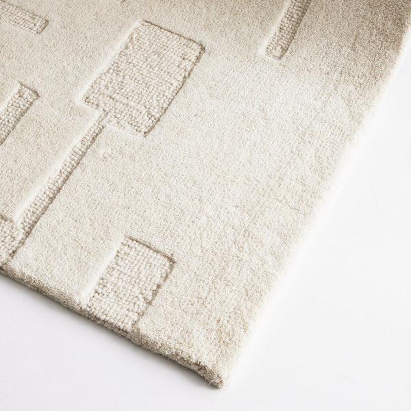 Albion Ivory Wool Rug | DecoRug Hand-Tufted Luxury