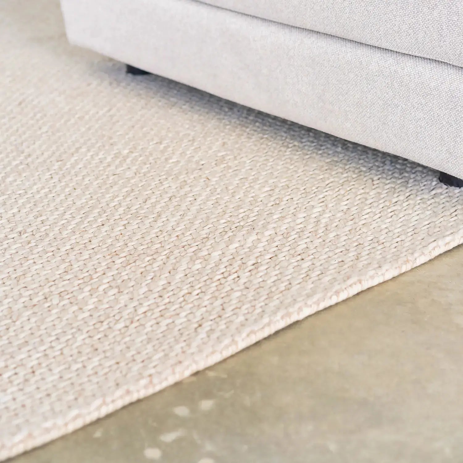 Argyle Beige Diamond Weave Rug | Woven Rugs At DecoRug